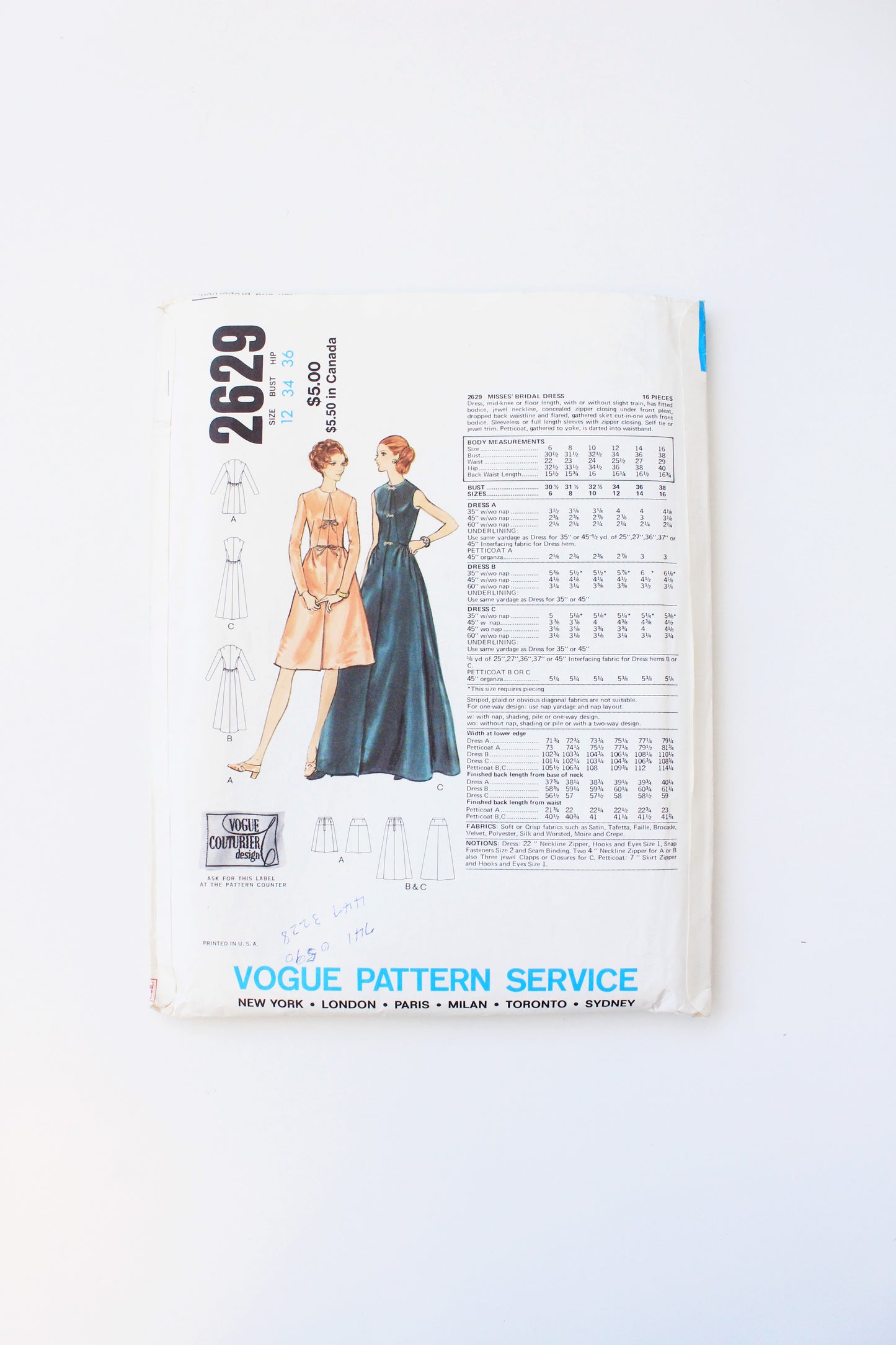1970s Bridal Wedding Dress Vogue Couturier Design 2629 Sewing Pattern ...