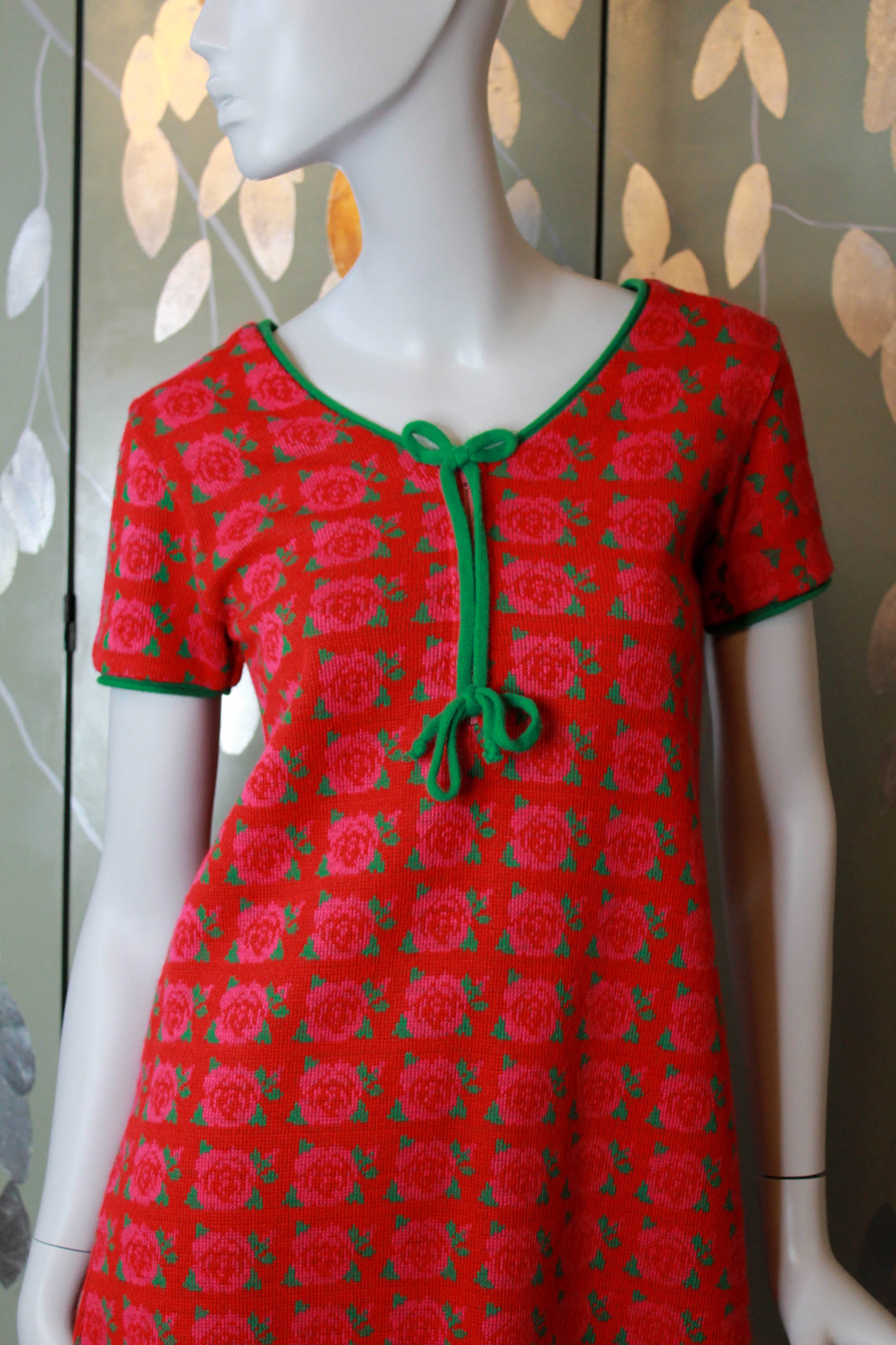 Vintage clothing and accessories from the 1890s-1990s – Ian Drummond ...