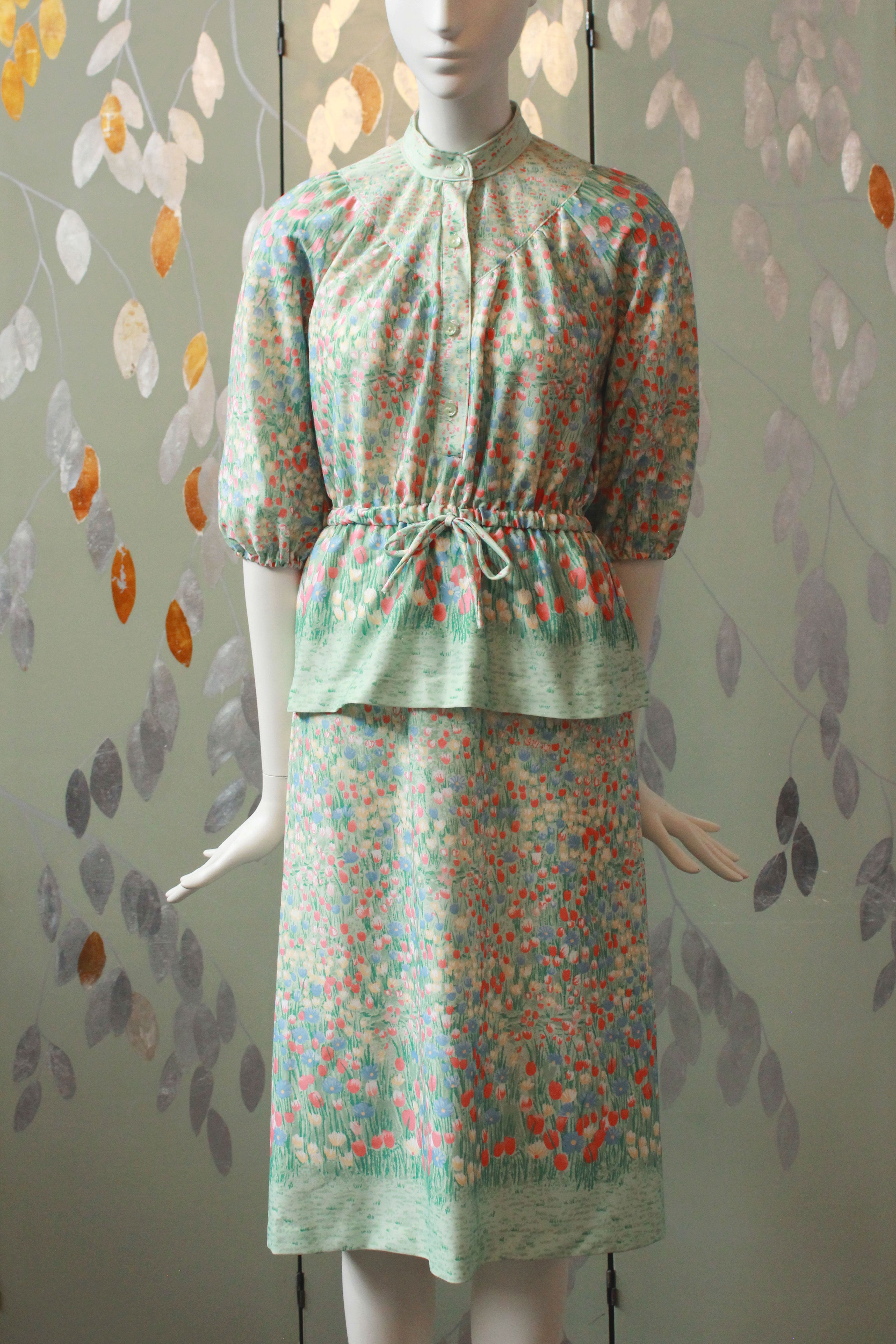 Women's Vintage Sets – Ian Drummond Vintage
