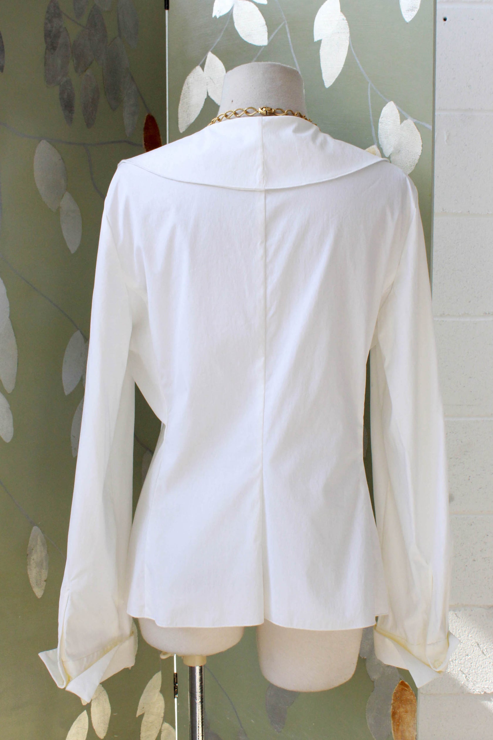 Armani Shawl Collar White Cotton Blouse, Small – Ian Drummond Vintage