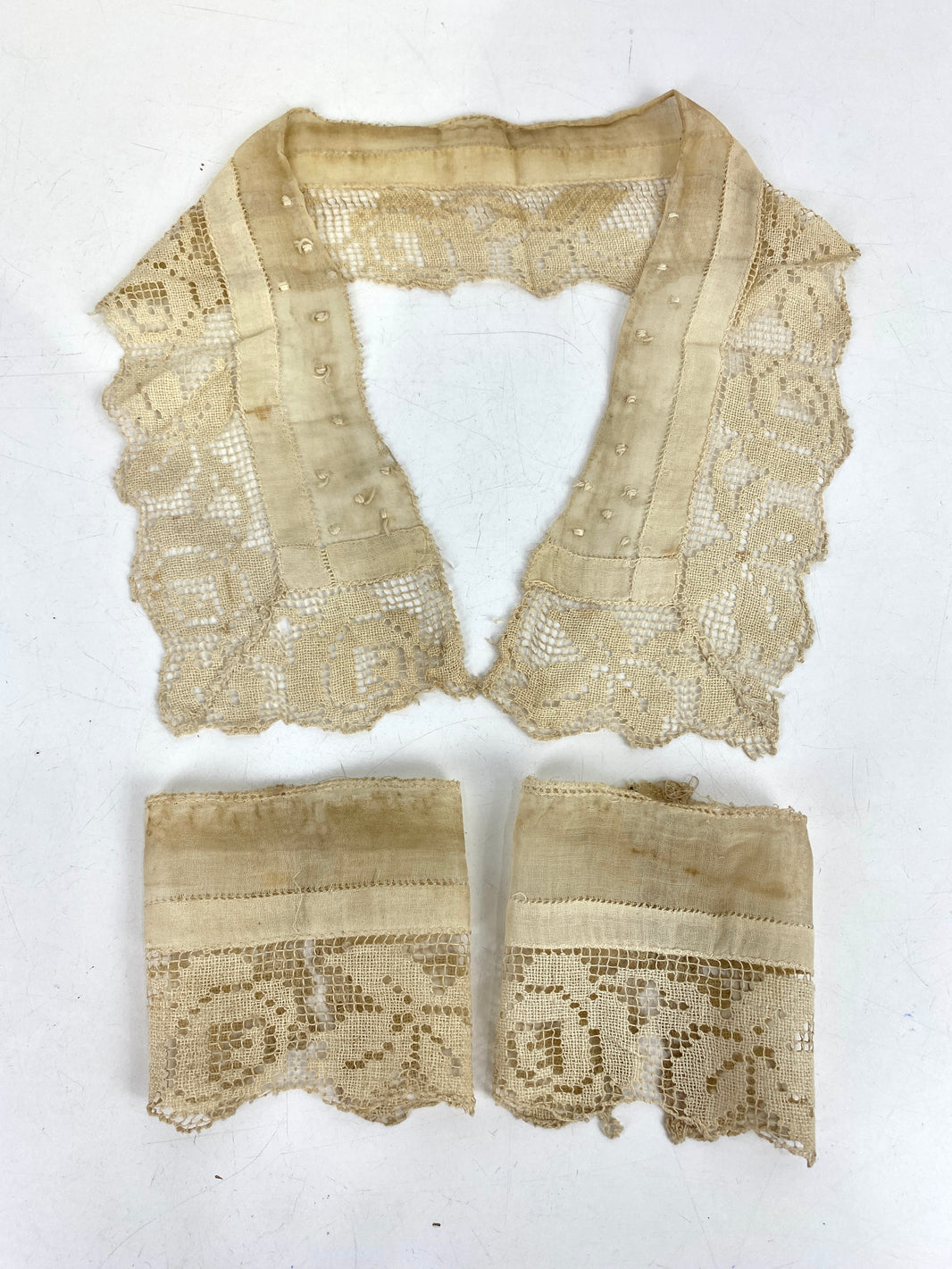 Vintage and Antique Collars and Cuffs – Ian Drummond Vintage